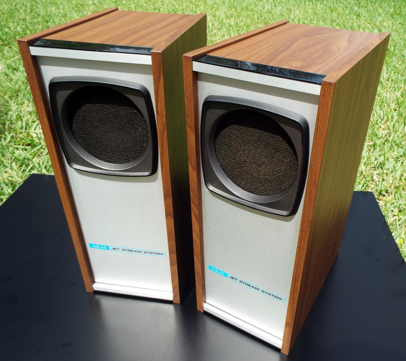 Akai SW-35 | Hifi-Wiki