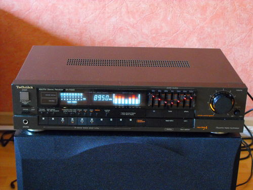 Technics SA-R 330 | Hifi-Wiki