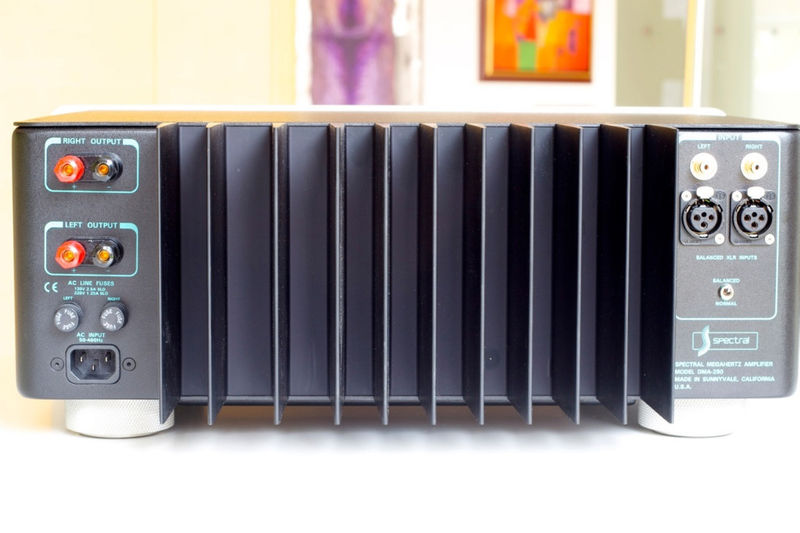 Spectral DMA 250 | Hifi-Wiki
