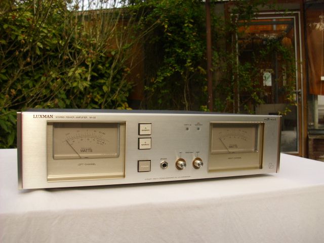 Luxman M-02 | Hifi-Wiki