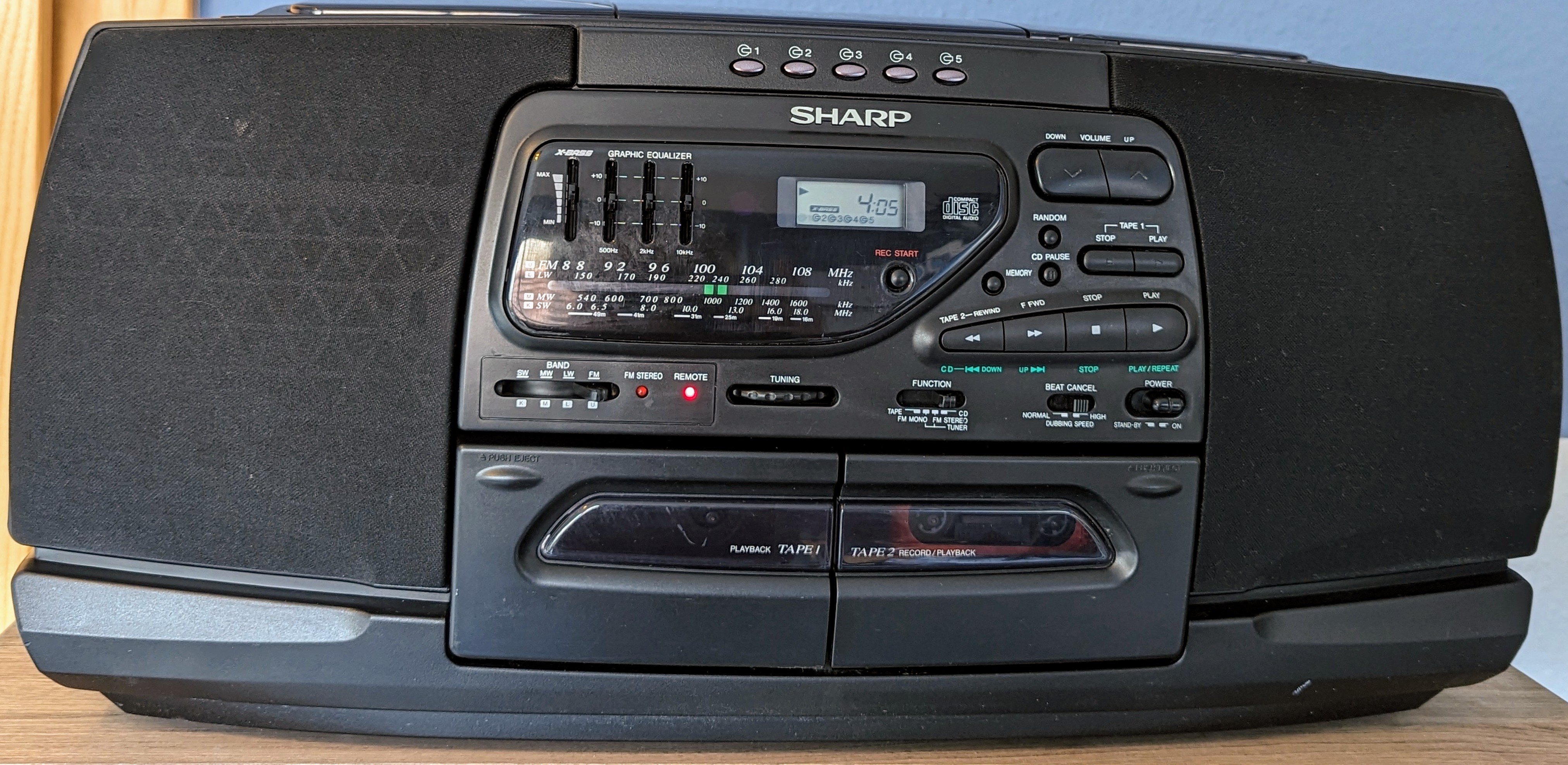 Sharp WQ-CH 950 | Hifi-Wiki